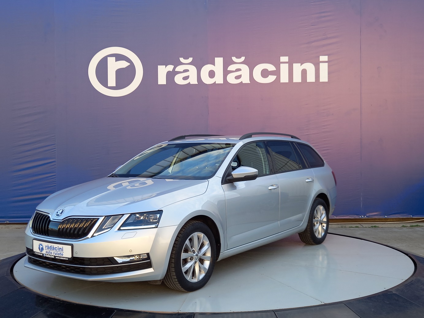 SKODA OCTAVIA Sedan 2019